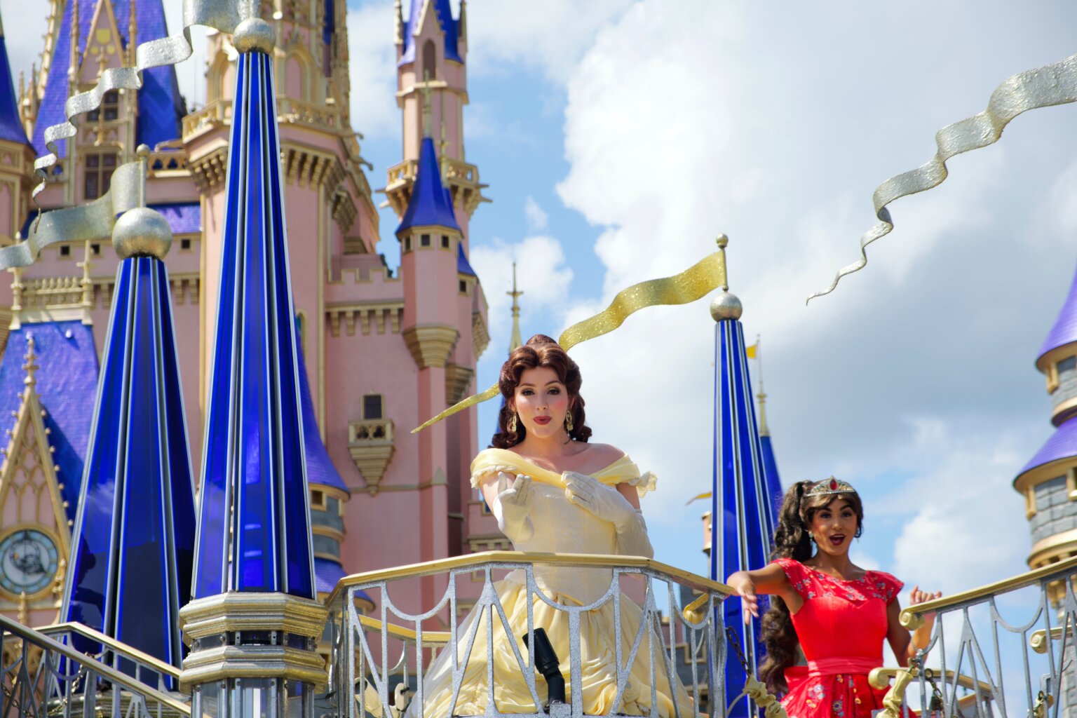 Cinderella Castle at Walt Disney World: The Insider Guide!
